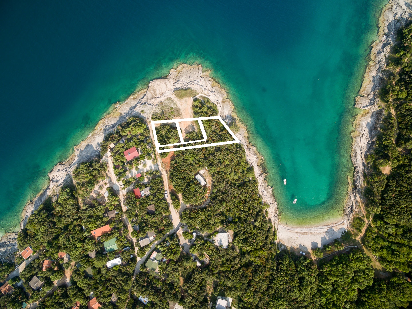 Zemljište prvi red do mora!!!!! Marčana- Peruški | Maris Nekretnine