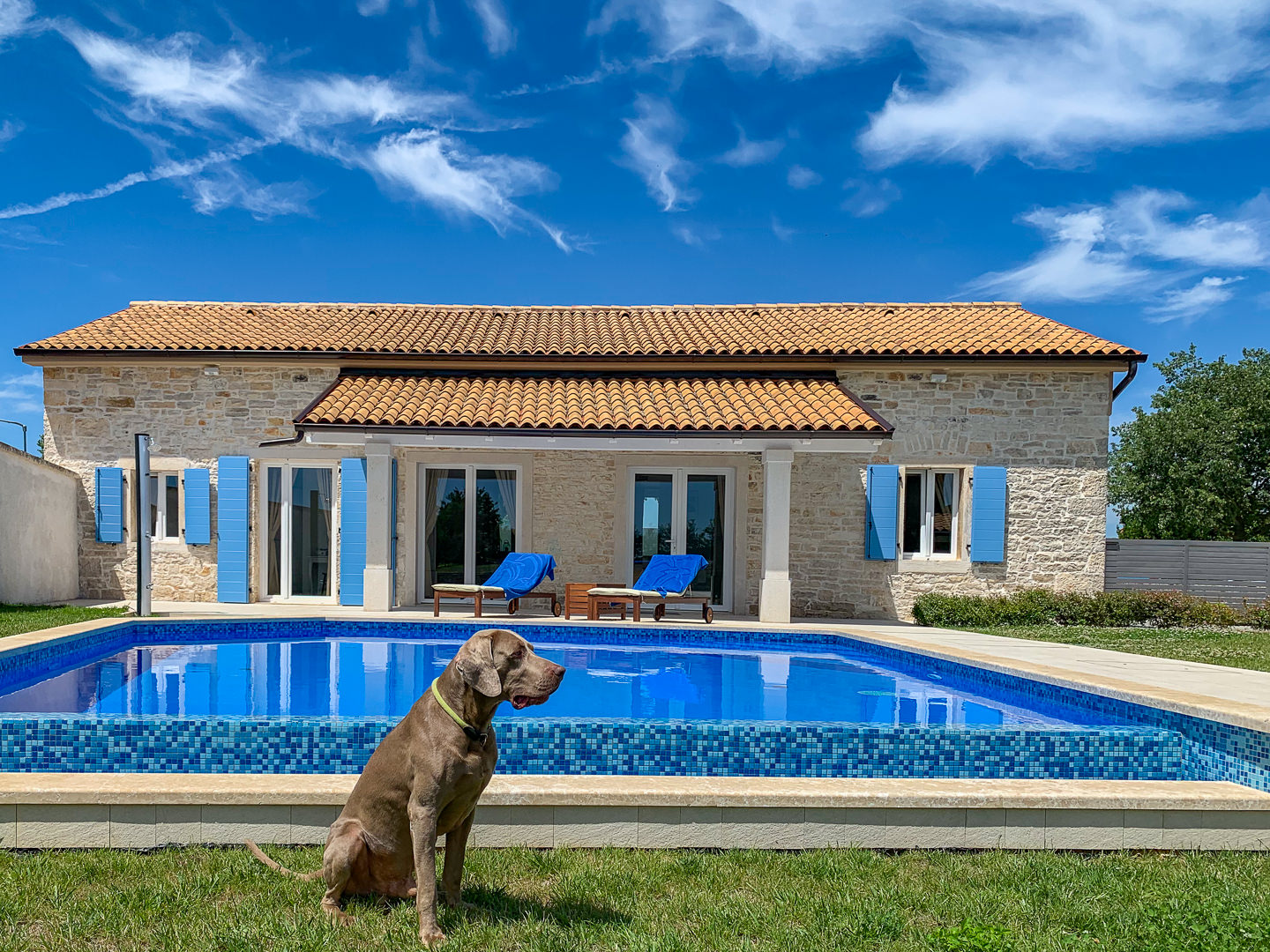 Šarmantna kamena kuća sa bazenom u blizini Poreča | Maris Nekretnine