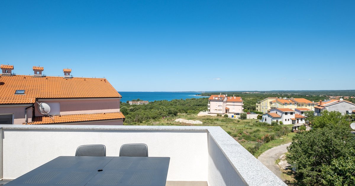 Two-storey apartment with a sea view in Štinjan, Fažana | Maris Nekretnine